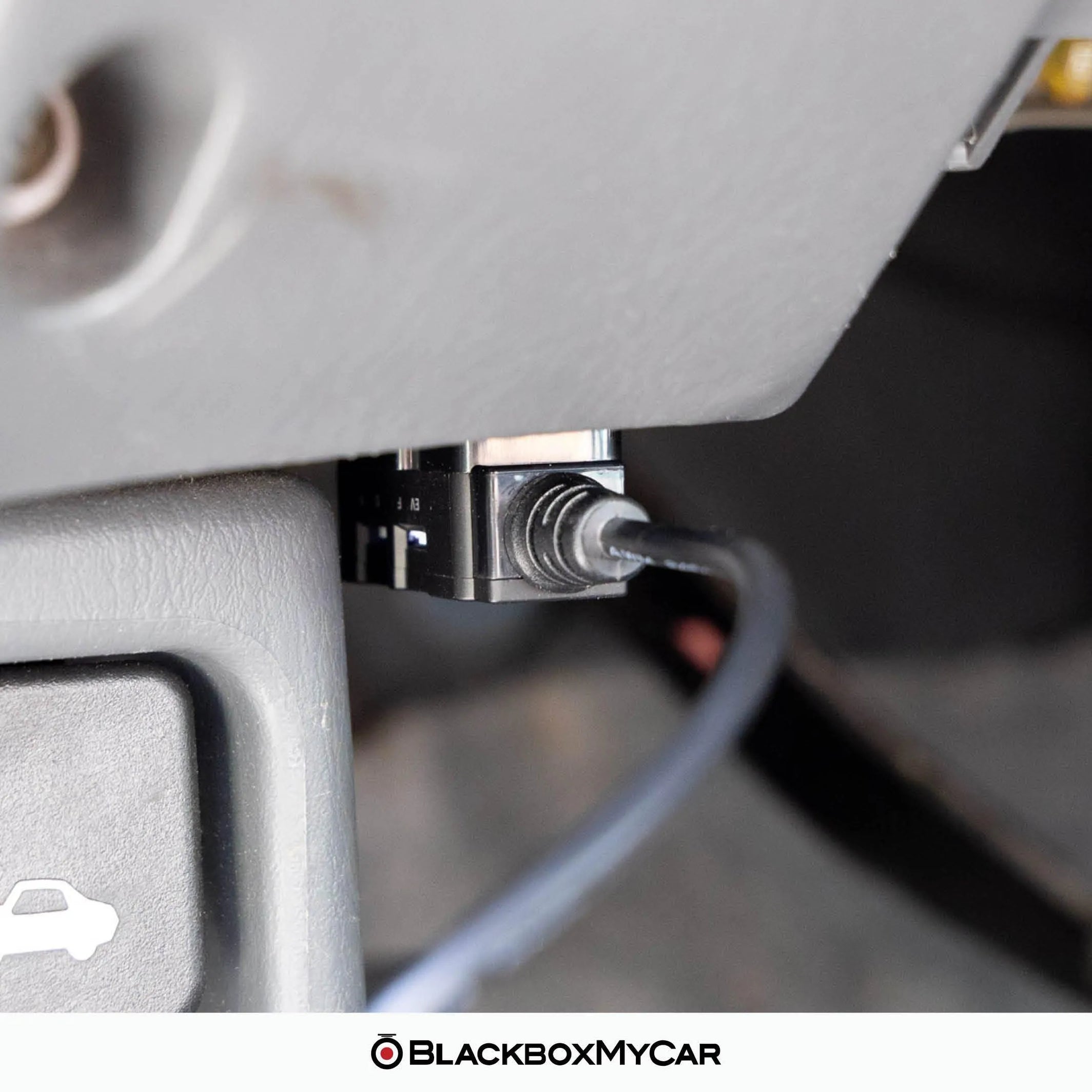 IROAD OBD-II IM-300 Power Cable — BlackboxMyCar